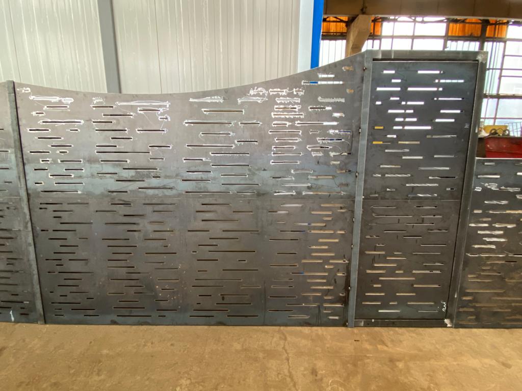 Poze, imagini Porti de acces si panouri de gard din tabla decupata ...