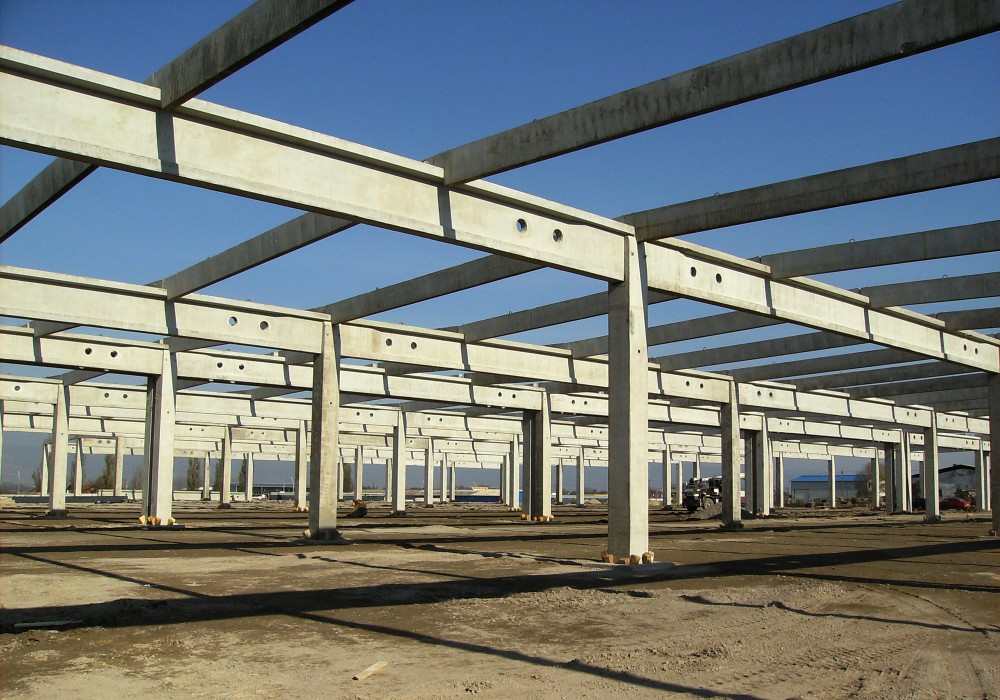 Structuri hale prefabricate din beton MACON de la MACON