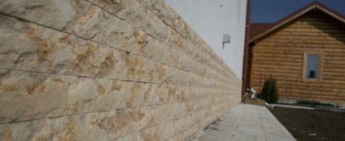 Piatra naturala pentru soclul casei