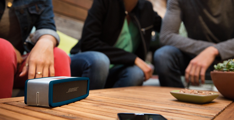 Cea mai populara boxa portabila Bose devine si mai buna