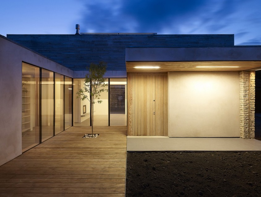Casa cu gradini si livada in Wiltshire, Anglia